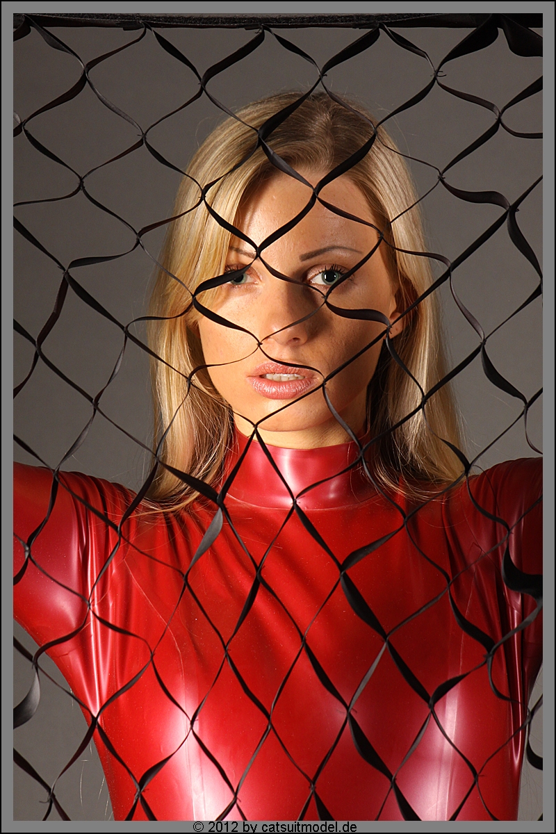 Lilli – Studio – Catsuitmodel