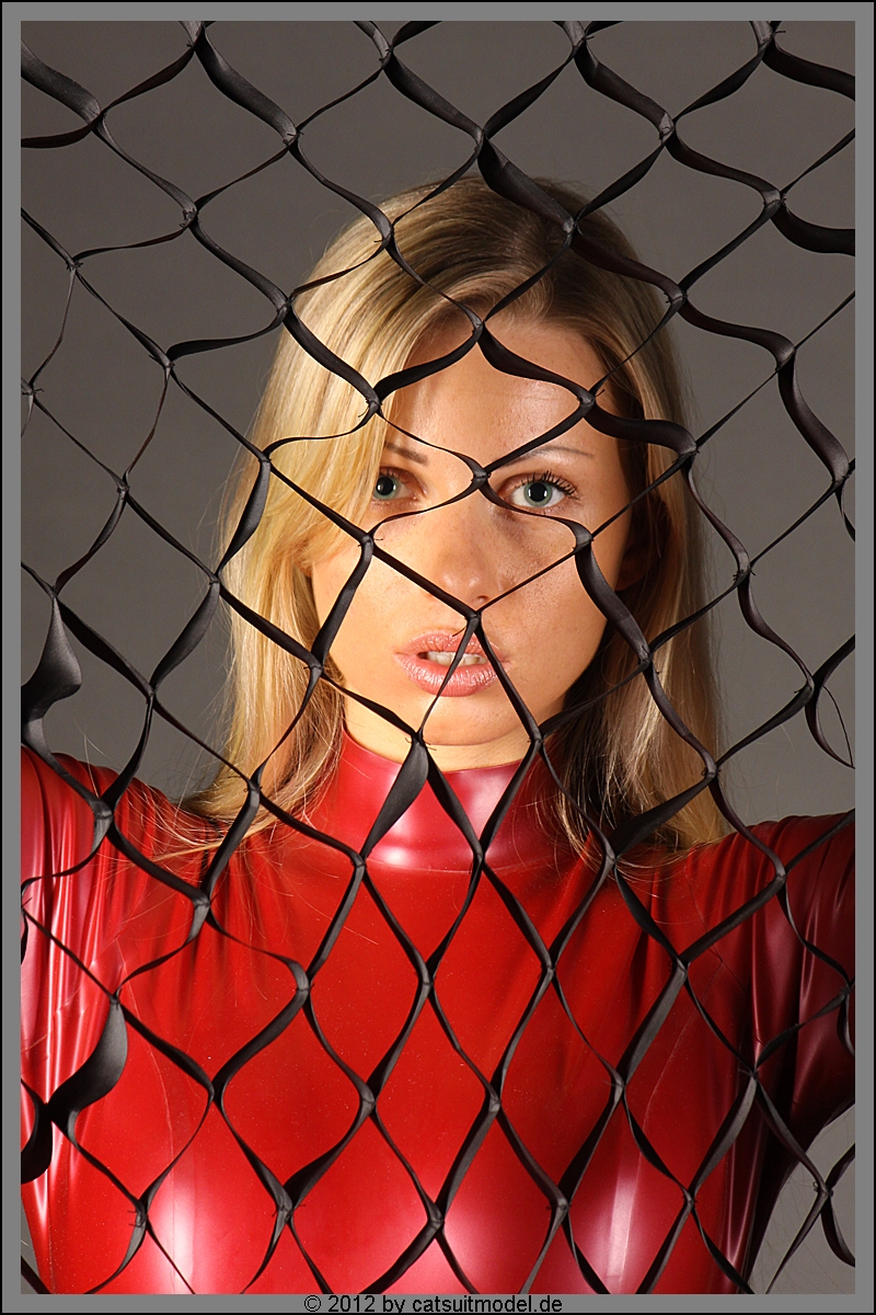 Lilli – Studio – Catsuitmodel